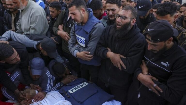 240 Jurnalis di Gaza Tewas Akibat Serangan Israel, Pecahkan Rekor ...