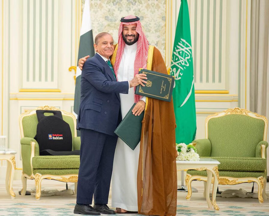 Saudi-Pakistan Tandatangani Pakta Pertahanan Bersama, Perkuat Aliansi ...