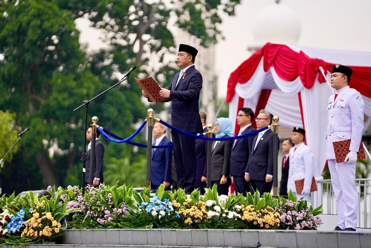Simon Aloysius Mantiri: Pemuda Penentu Sejarah Energi Masa Depan ...